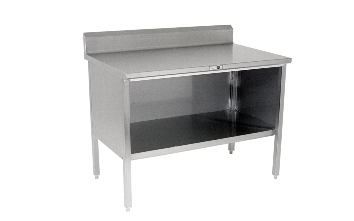 Stainless Steel Fabrication for Kitchens and Restaurants - Awar Bahrain